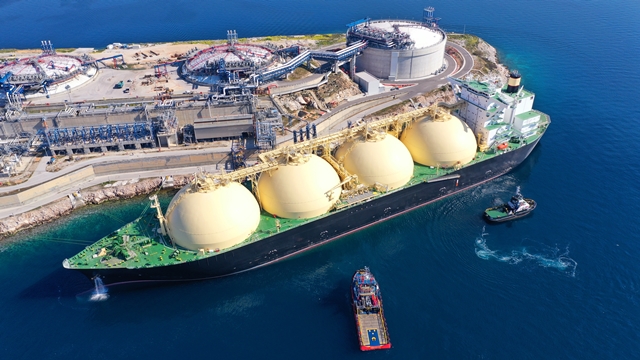 Hungary to receive LNG shipments from Qatar in 2027