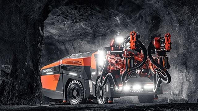 Sandvik receives record order for surface drill rigs